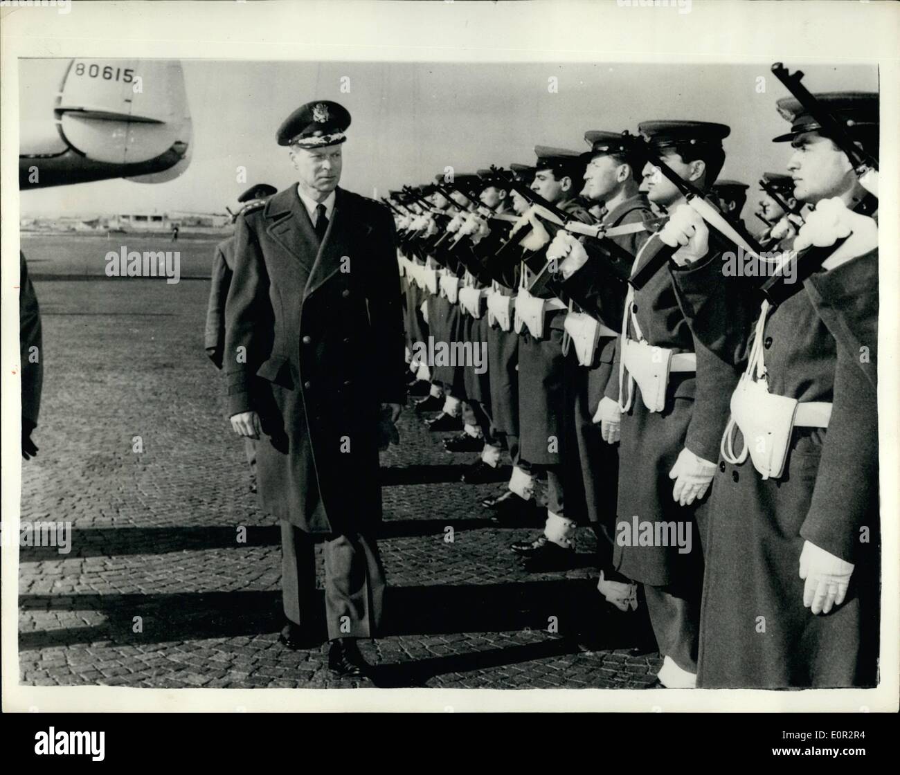 Oct. 10, 1957 - General Norstad in Rome. Photo Shows: General Lauris ...