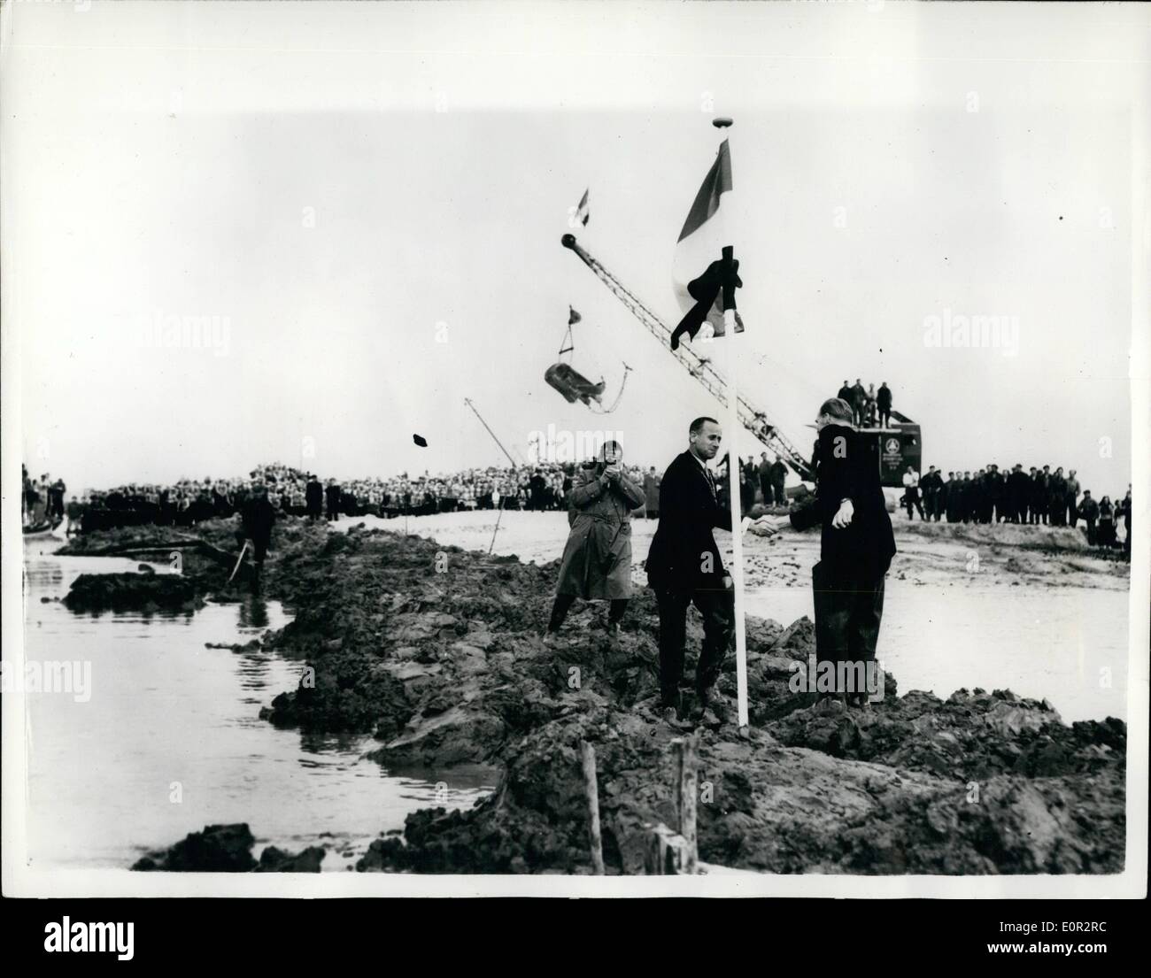 1957 part hi-res stock photography and images - Alamy