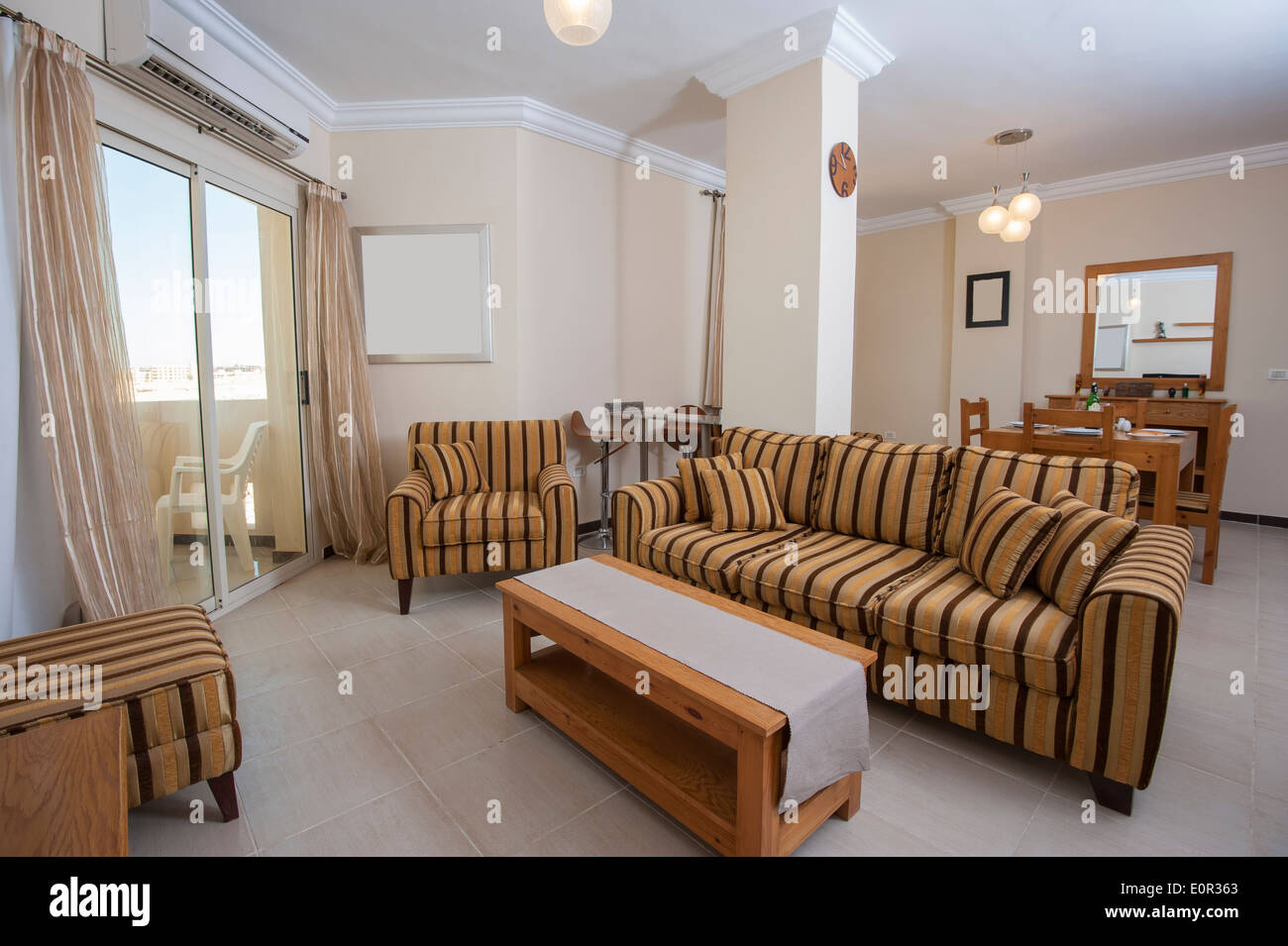 Interior of show home living room showing interior design Stock Photo ...