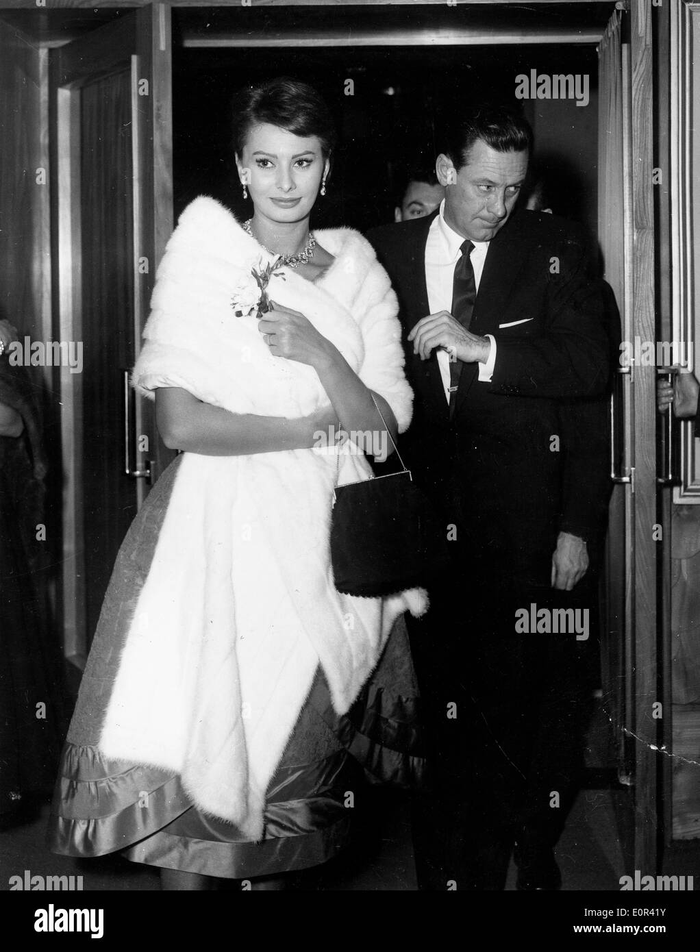 Actress Sophia Loren and William Holden at the Cascade Club Stock Photo ...