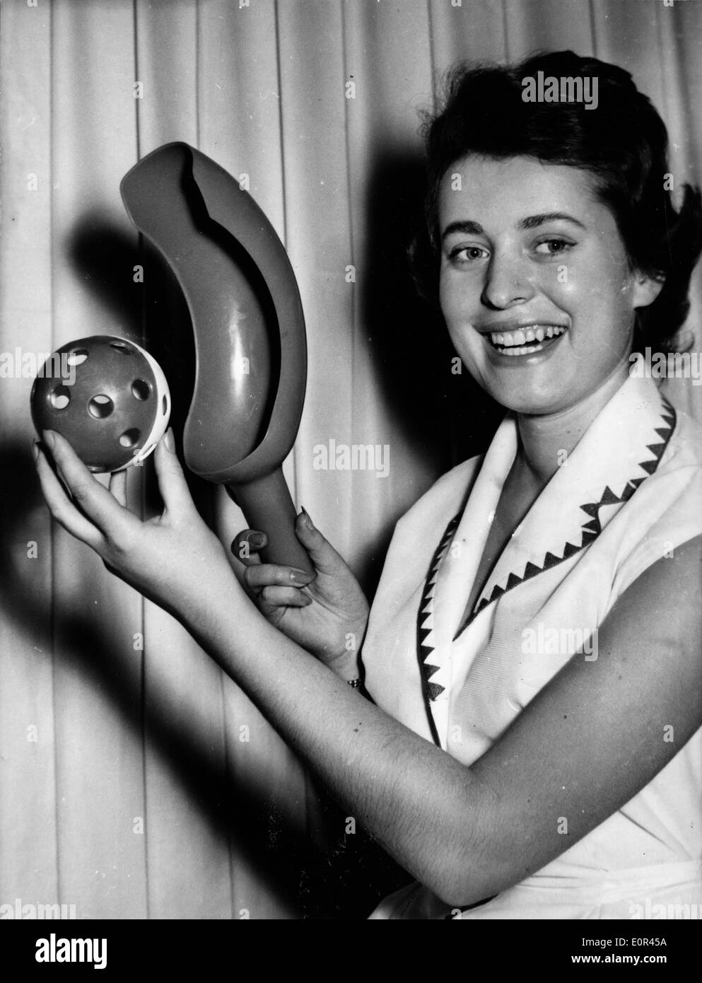 Air catch Black and White Stock Photos & Images - Alamy