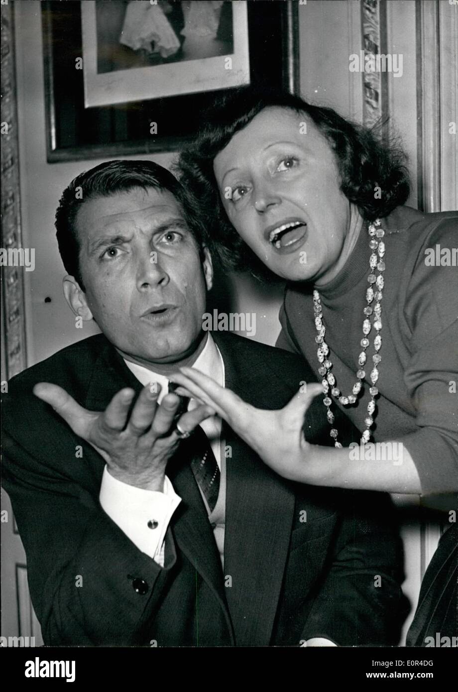 Edith piaf has a new partner hi-res stock photography and images - Alamy