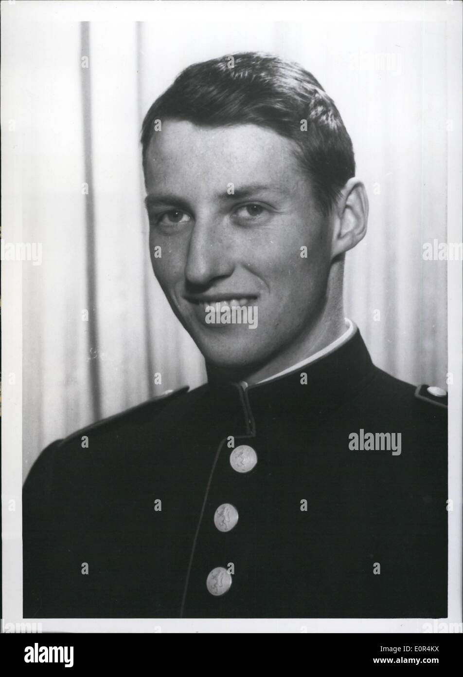 Crown prince harald photo hi-res stock photography and images - Alamy
