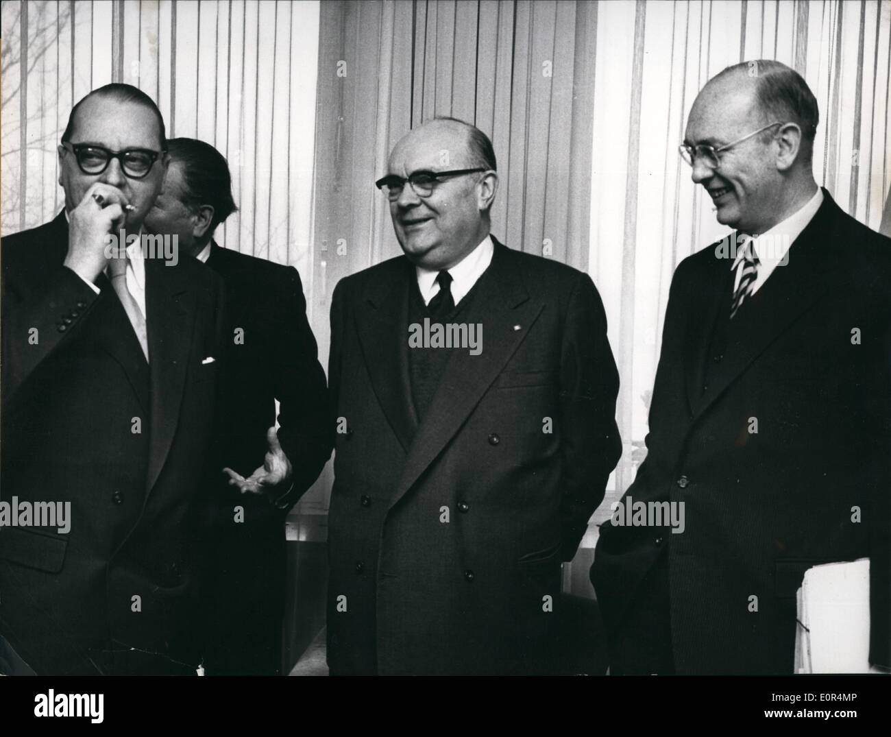 Feb 02 1958 hi-res stock photography and images - Alamy
