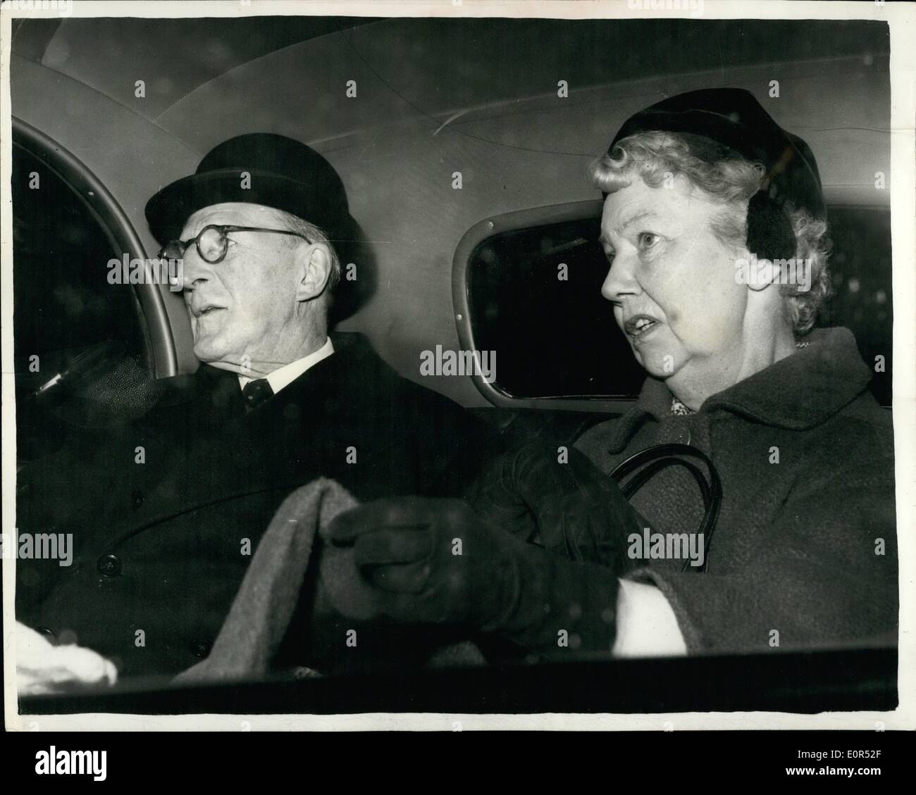 Feb. 02, 1958 - Model Claims Returns Of 21,000 Worth Of Jewels From ...