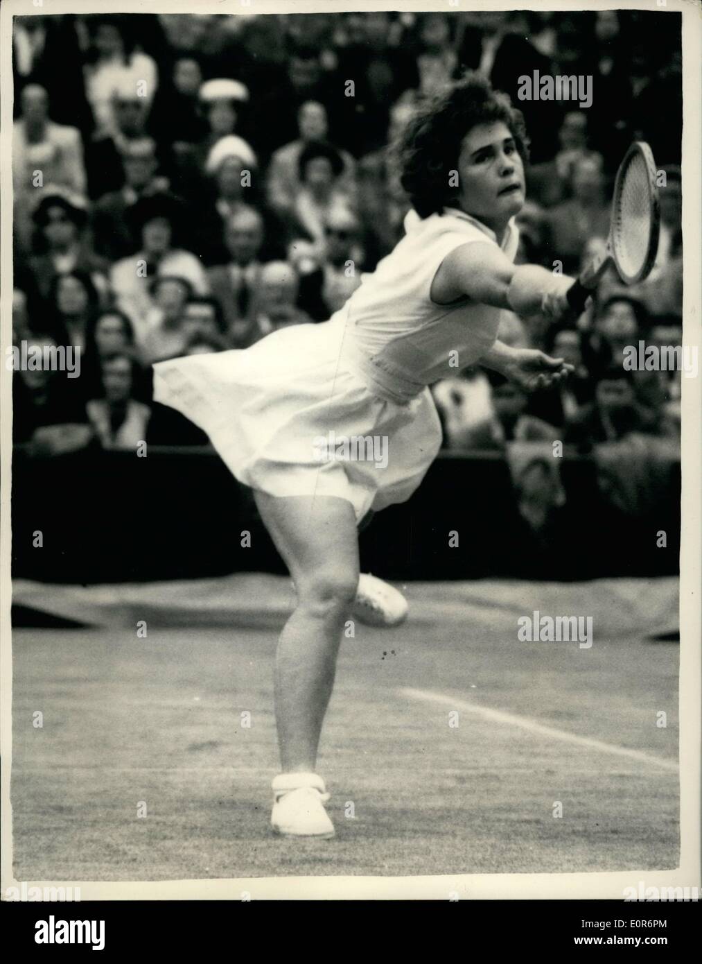 Jun. 06, 1958 - Wimbledon Tennis Championships. Mimi Arnold Of The U.S ...