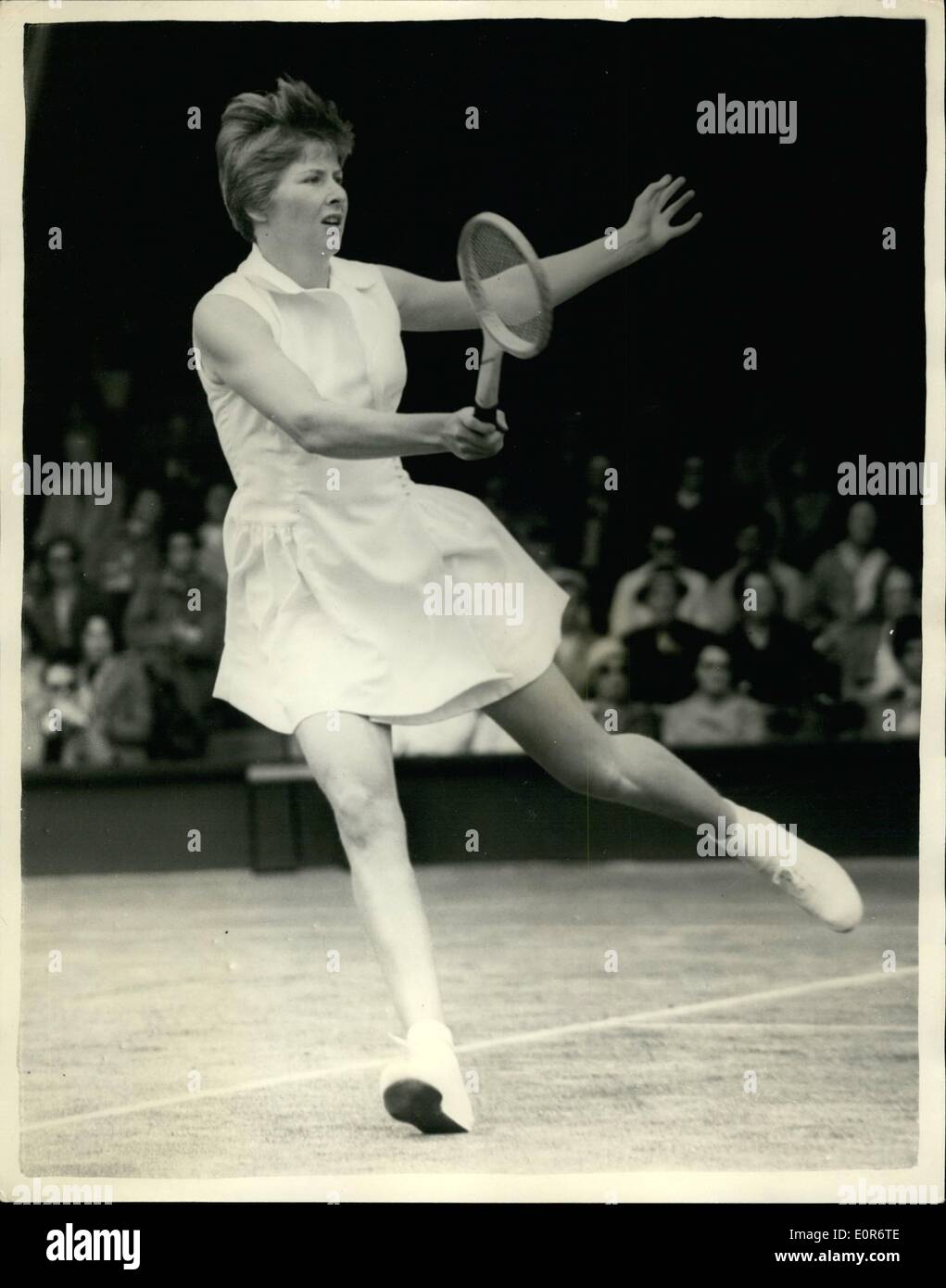 Jun. 06, 1958 - WIMBLEDON CHAMPIONSHIPS - FOURTH DAY MISS C. TRUMAN (G ...