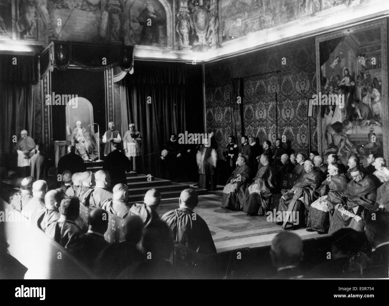 Pope Pius XII appointing two new saints Stock Photo - Alamy