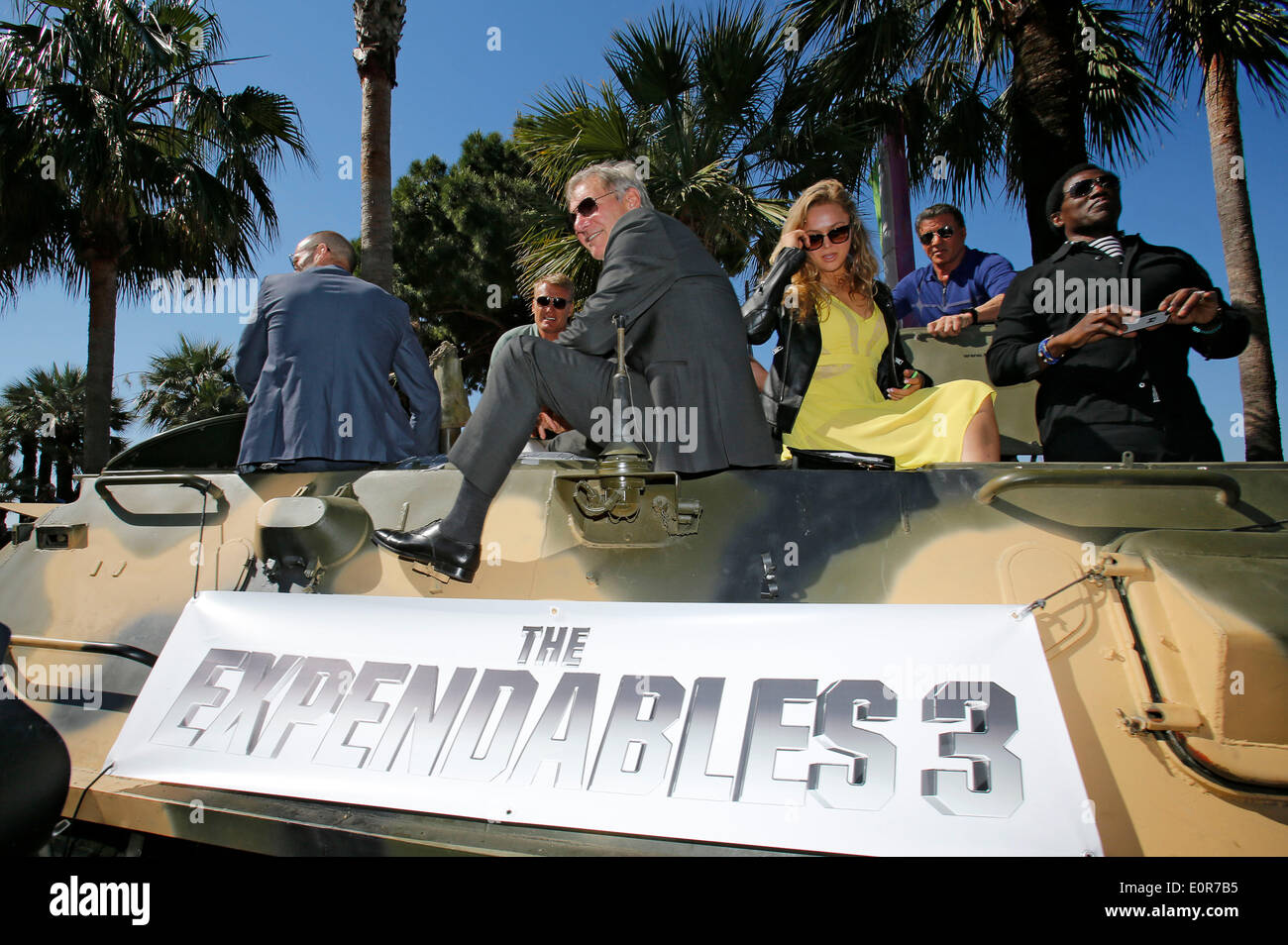 Jason Statham, Dolph Lundgren, Harrison Ford, Ronda Rousey, Sylvester ...