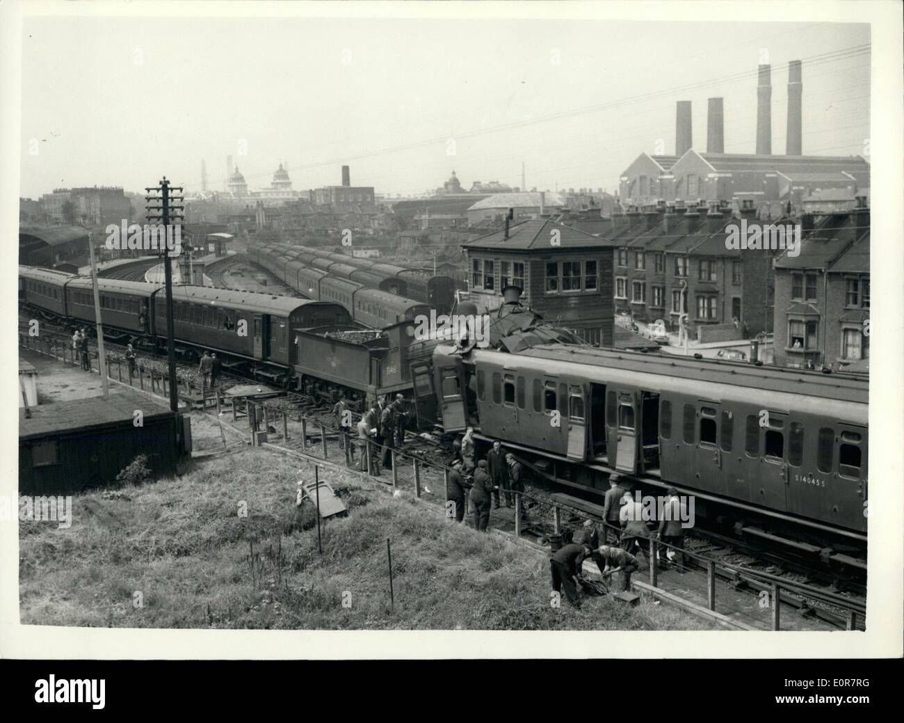 Jul. 07, 1958 - Many Injured In London Train Crash: Between thirty and ...