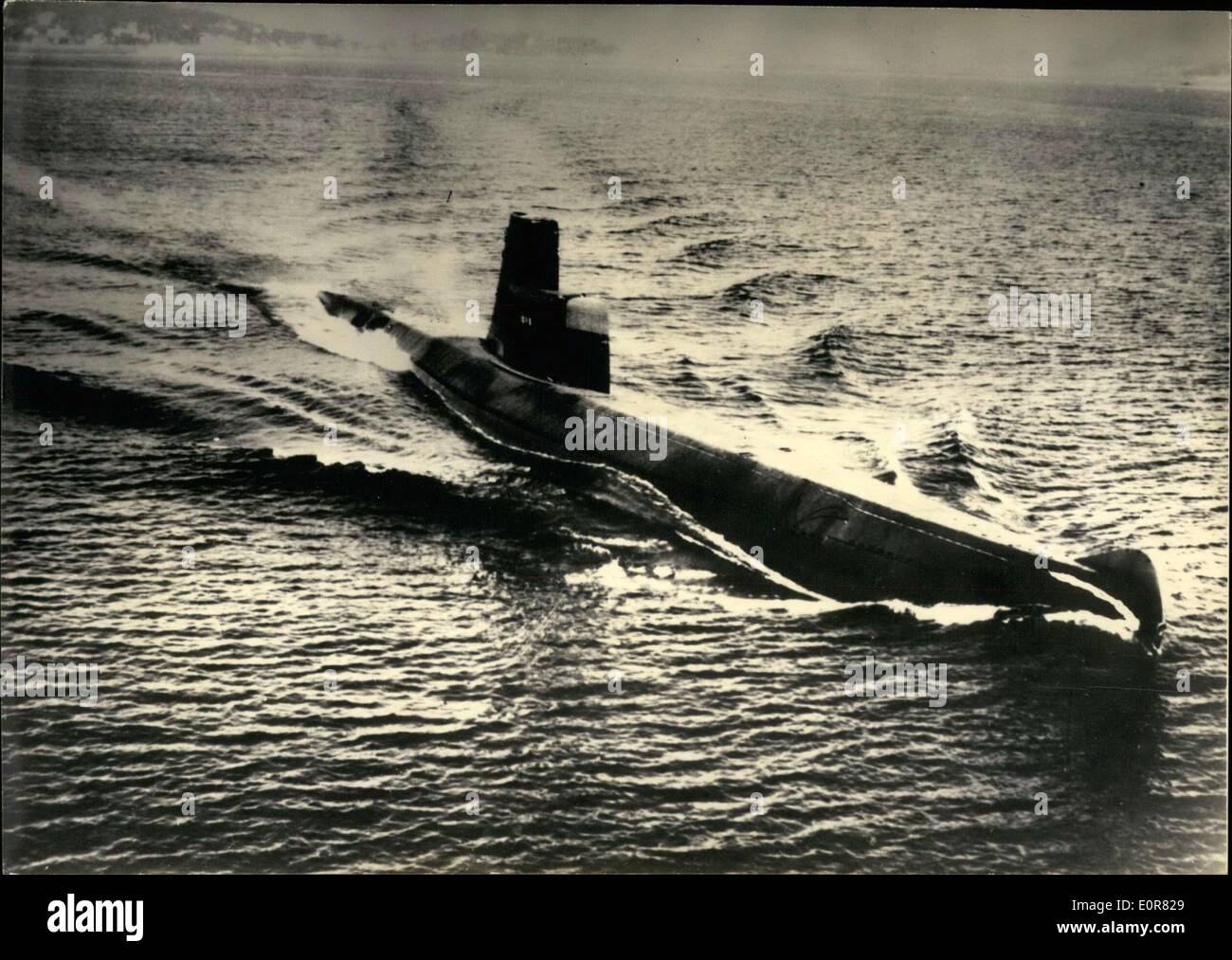 Ton class hi-res stock photography and images - Alamy