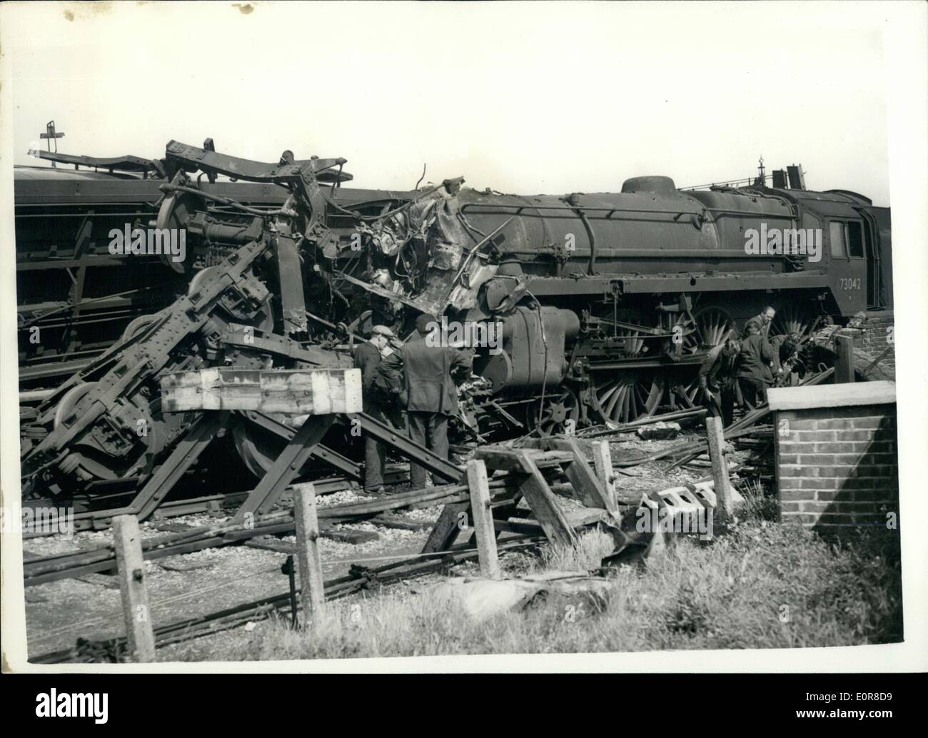 Train crash glasgow hi-res stock photography and images - Alamy