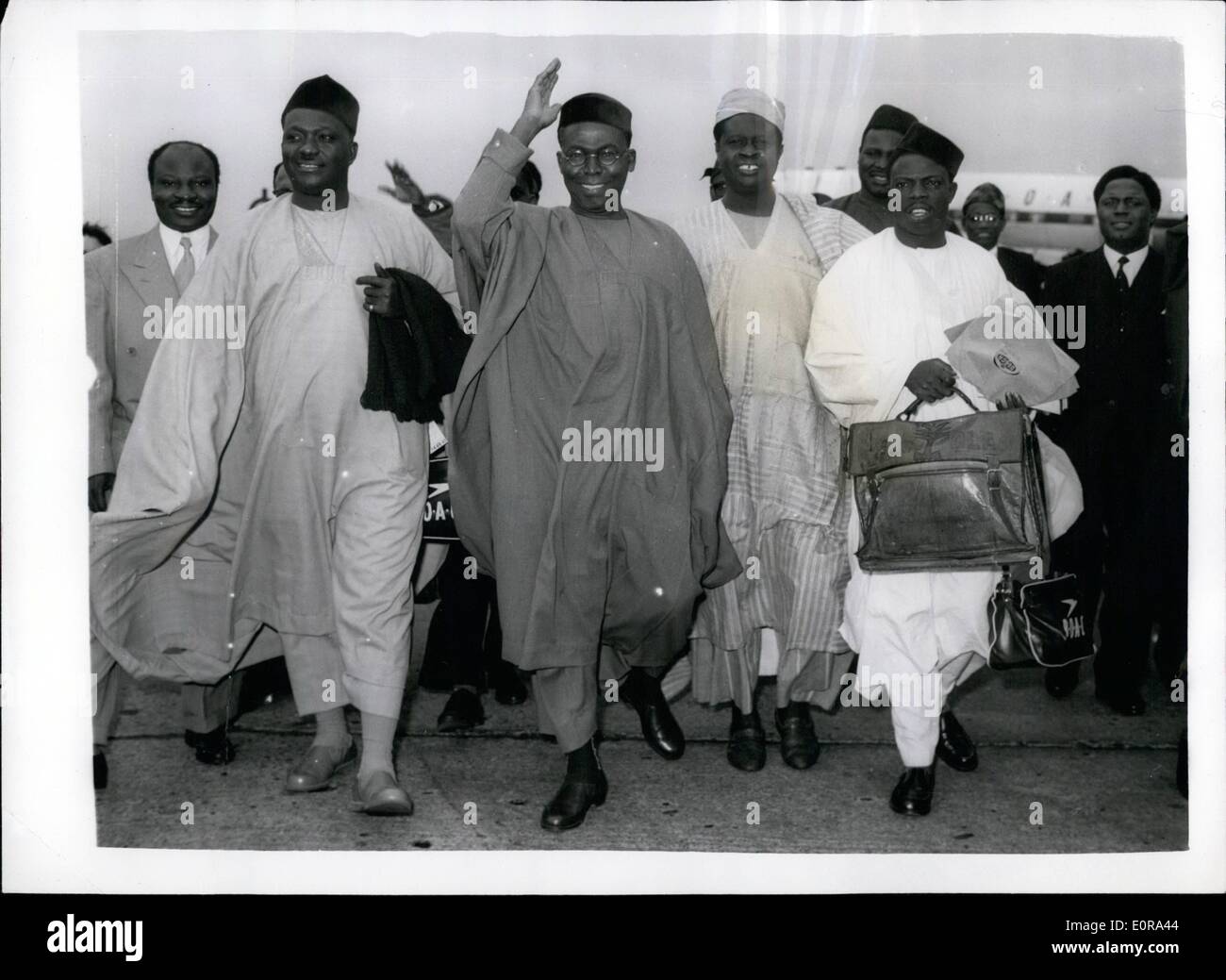 Sep. 09, 1958 - Premier of Western Nigeria Arrives. Acknowledges ...