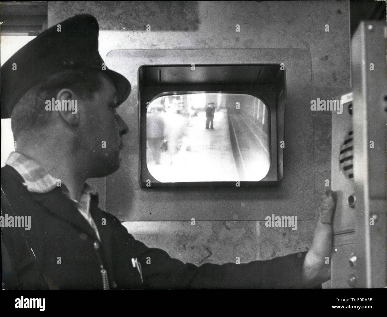 Tv test screen hi-res stock photography and images - Alamy