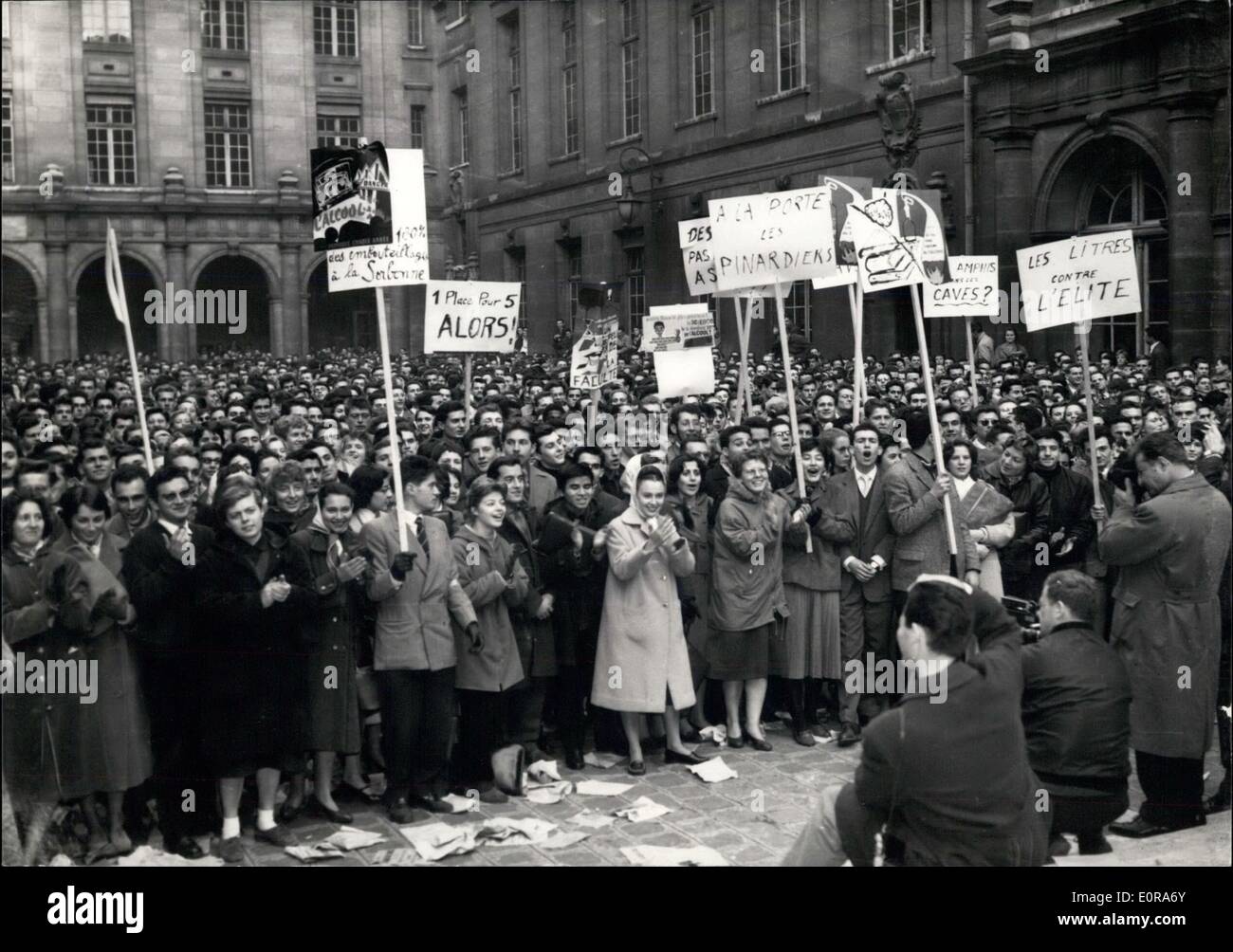 On this day in 1958 hi-res stock photography and images - Alamy