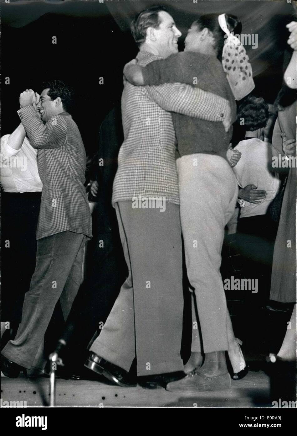 Comedian norman wisdom hi-res stock photography and images - Alamy