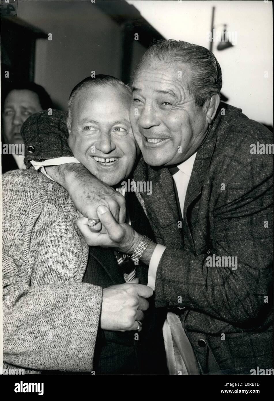 Oct. 10, 1958 - Max Bear flies in: Max Bear, former world heavyweight ...