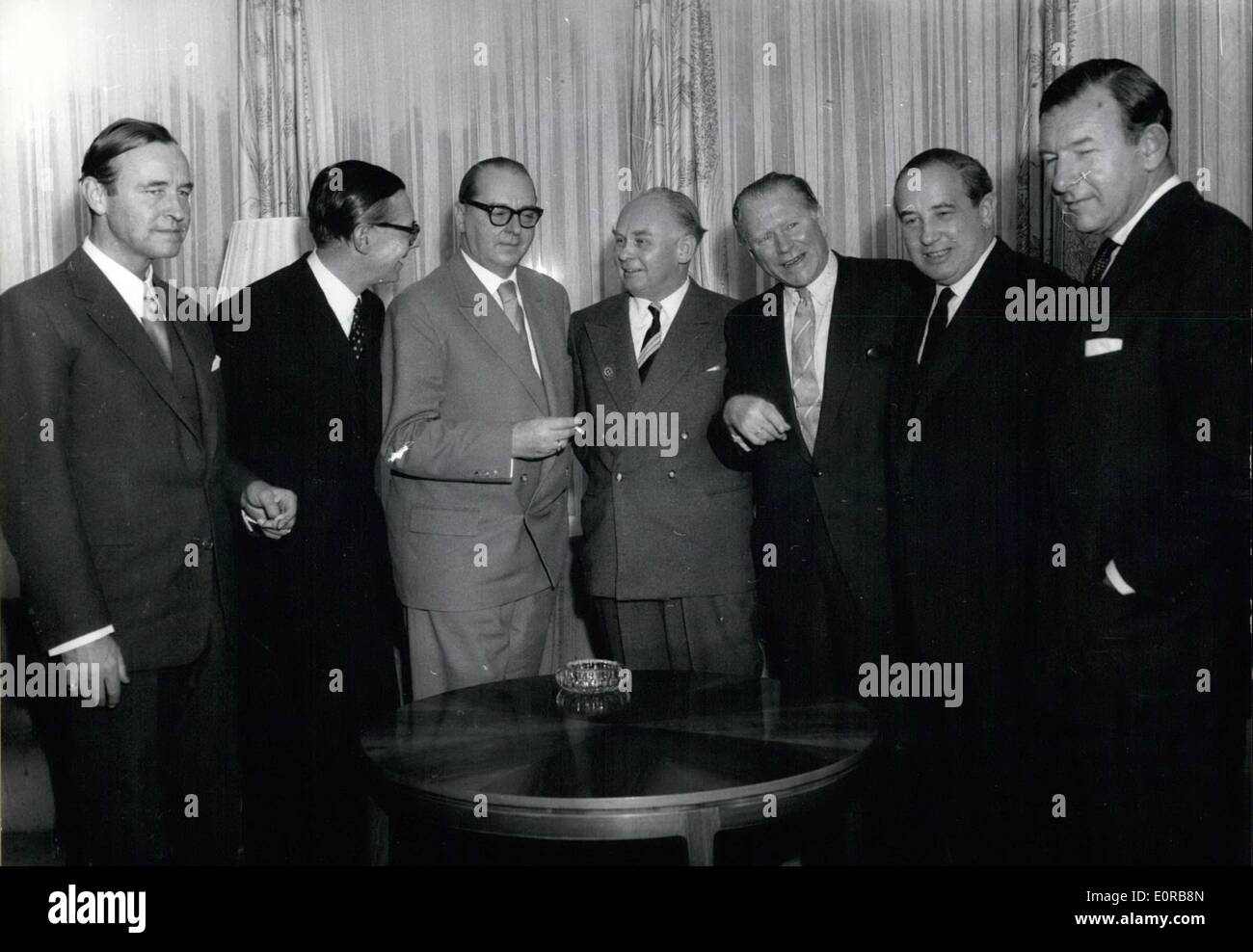 German ambassador in london hi-res stock photography and images - Alamy