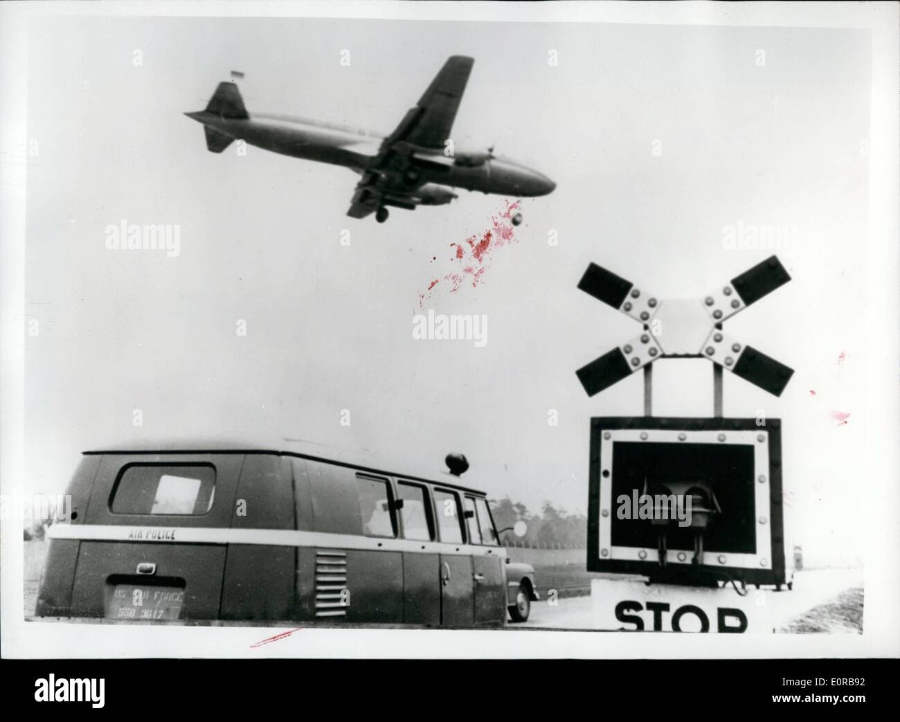 Nov. 11, 1958 - Air craft have ''The right of Way'' over a road which ...