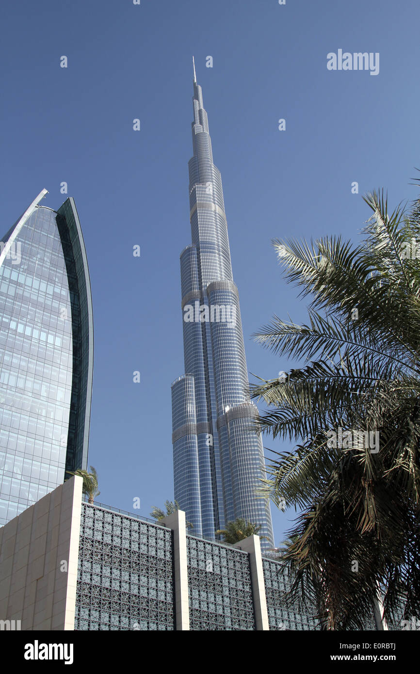 Worlds tallest buildings hi-res stock photography and images - Alamy