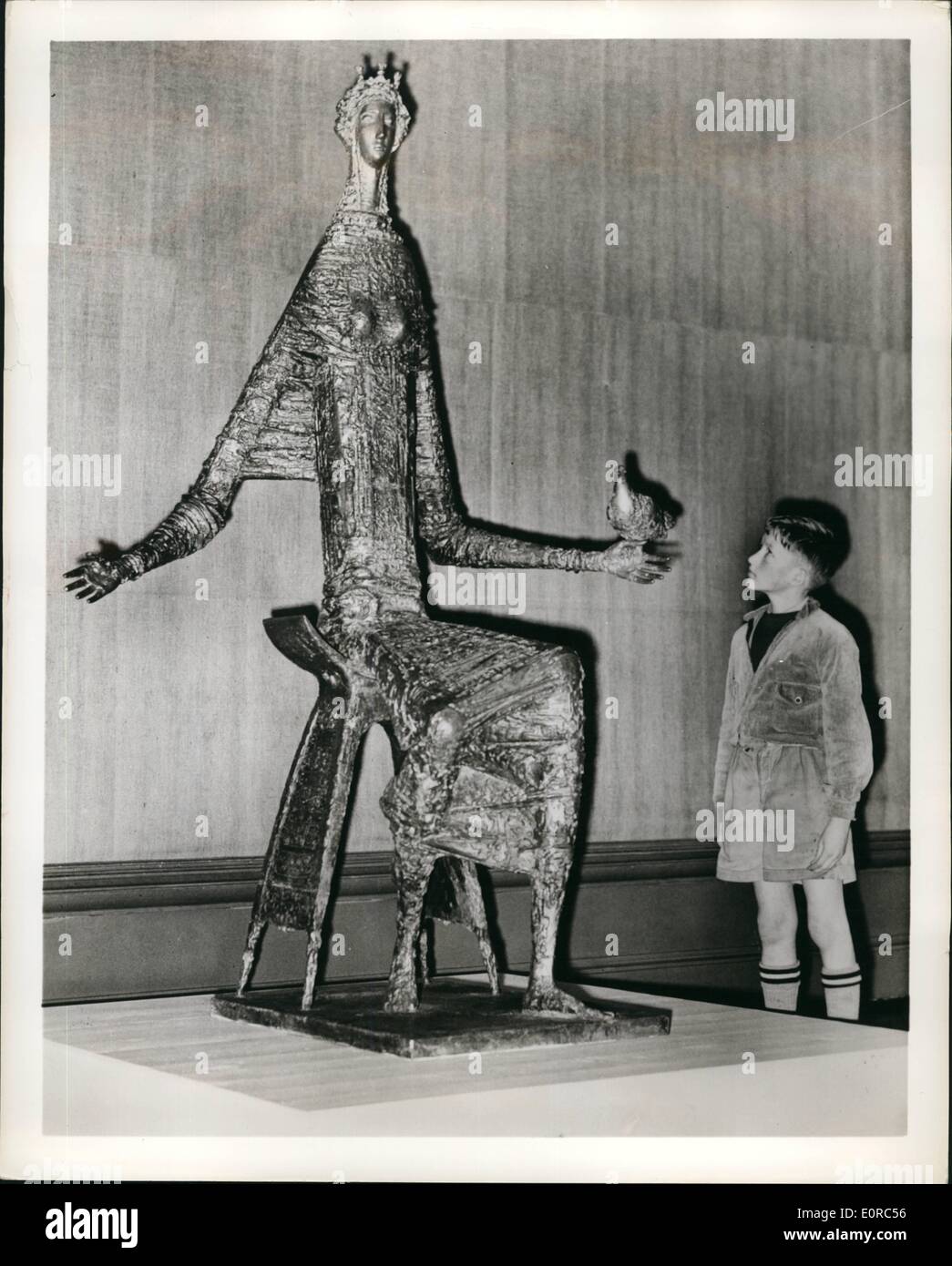 Quasi sculpture hi-res stock photography and images - Alamy