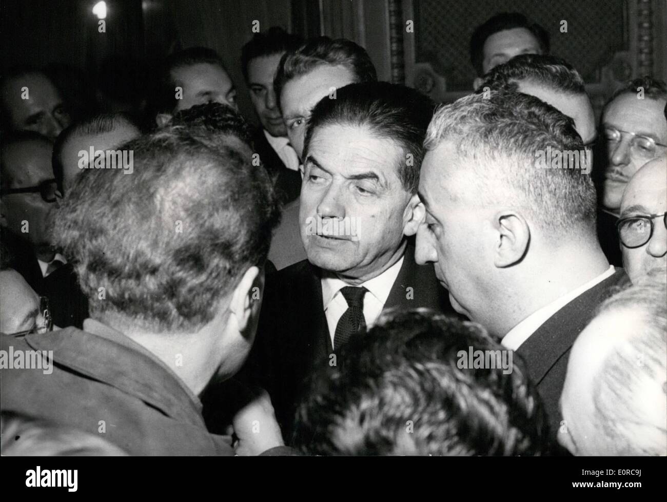 Gaullist party hi-res stock photography and images - Alamy