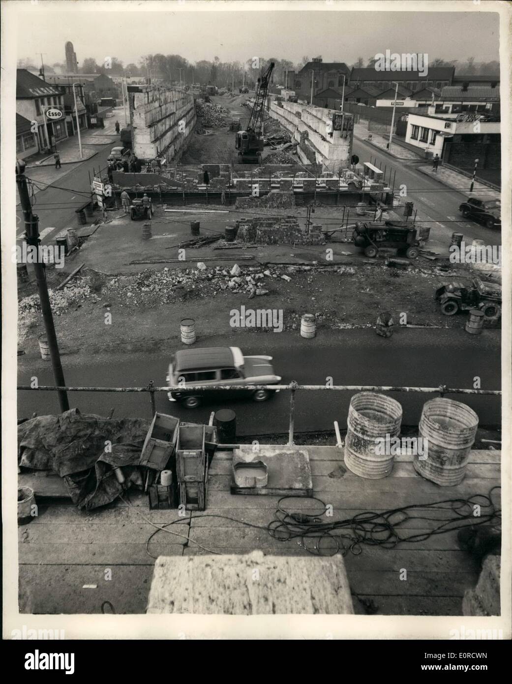 Chiswick flyover hi-res stock photography and images - Alamy