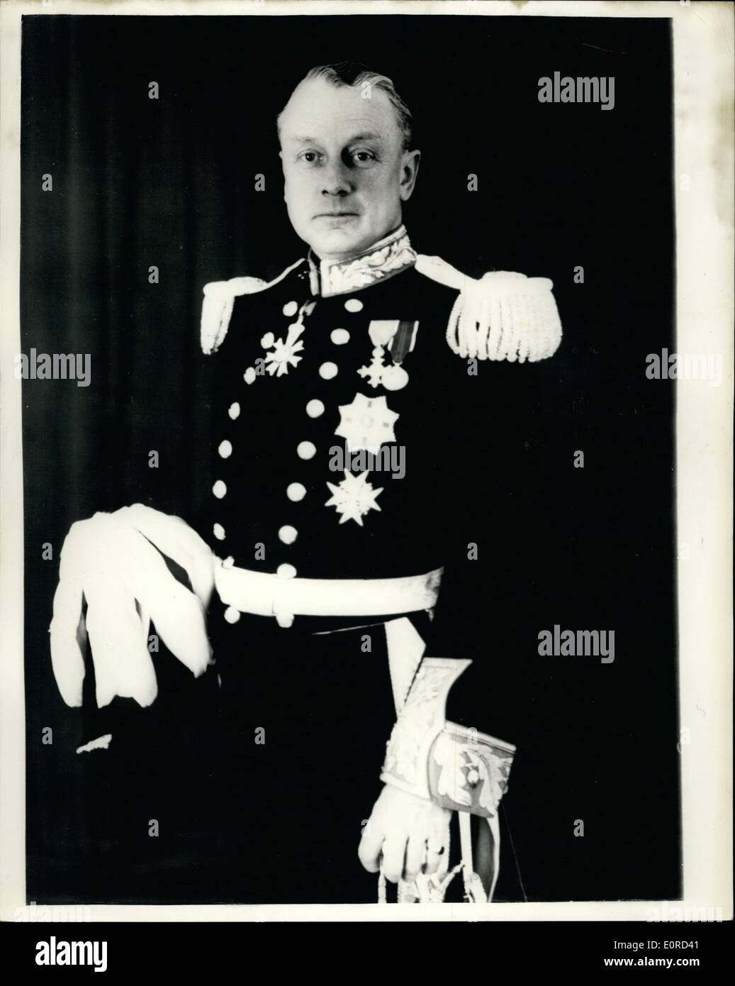 Sir robert armitage hi-res stock photography and images - Alamy