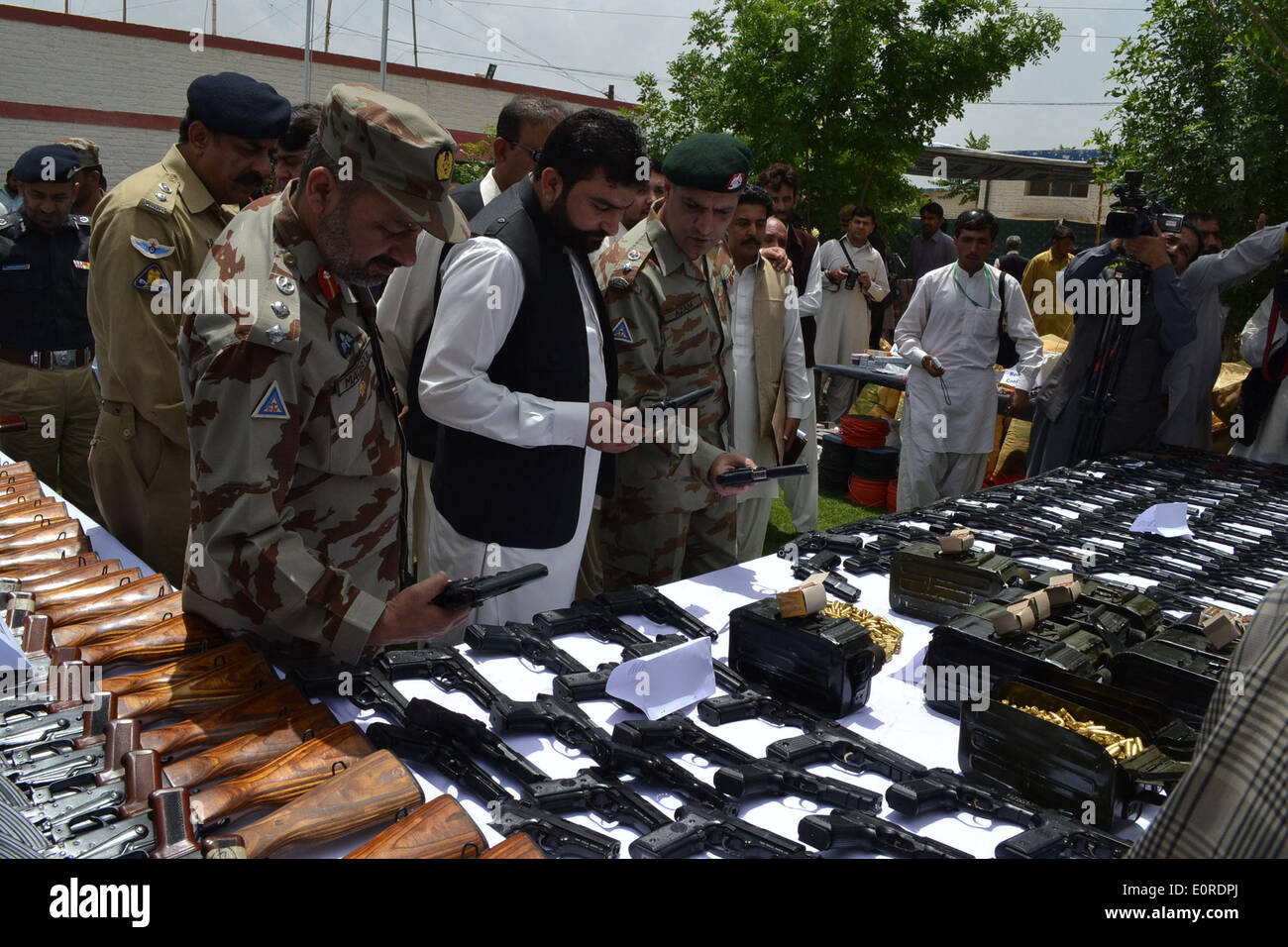 Quetta chaman hi-res stock photography and images - Alamy