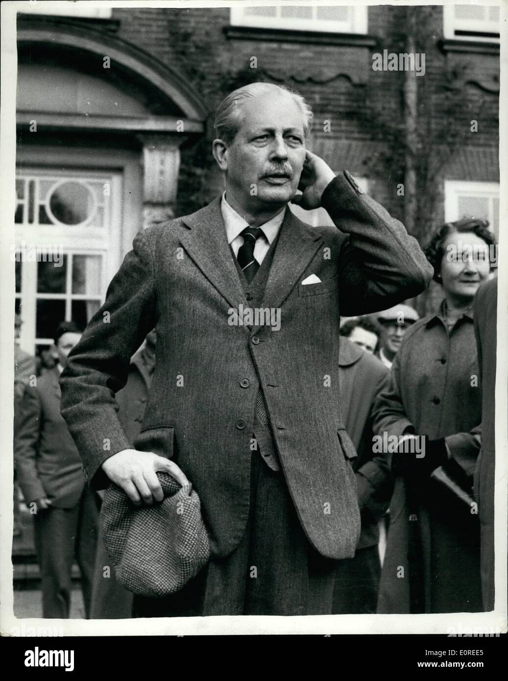 Apr. 04, 1959 - Mr. Macmillan opens his Surrey home to the public ...