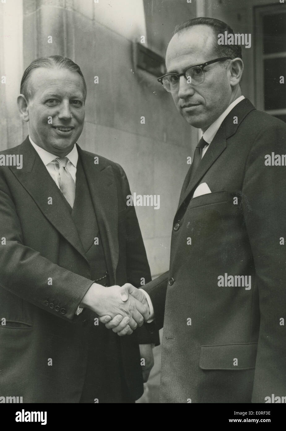 United kingdom dr jonas salk r hi-res stock photography and images - Alamy