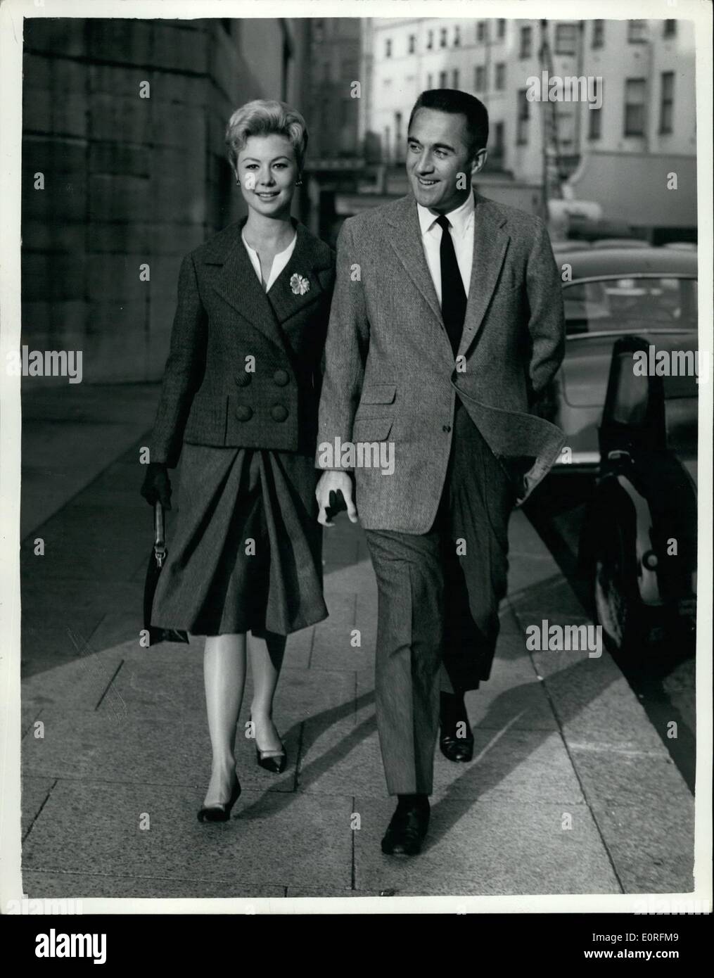 Mitzi gaynor hi-res stock photography and images - Alamy