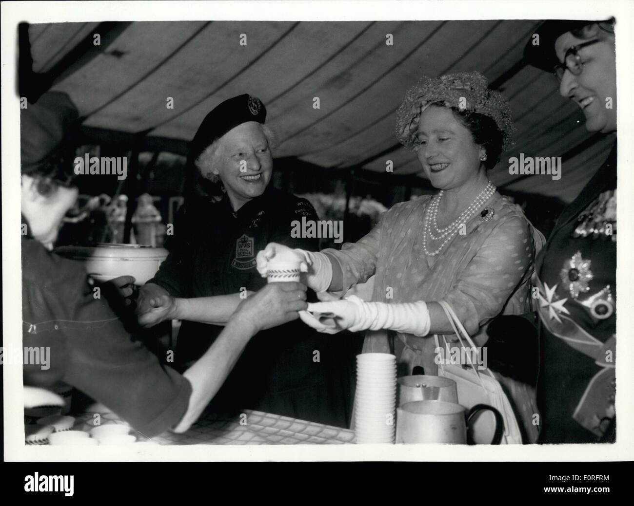May 05, 1959 - Queen Mother Attends W.V.S Anniversary Service: The ...