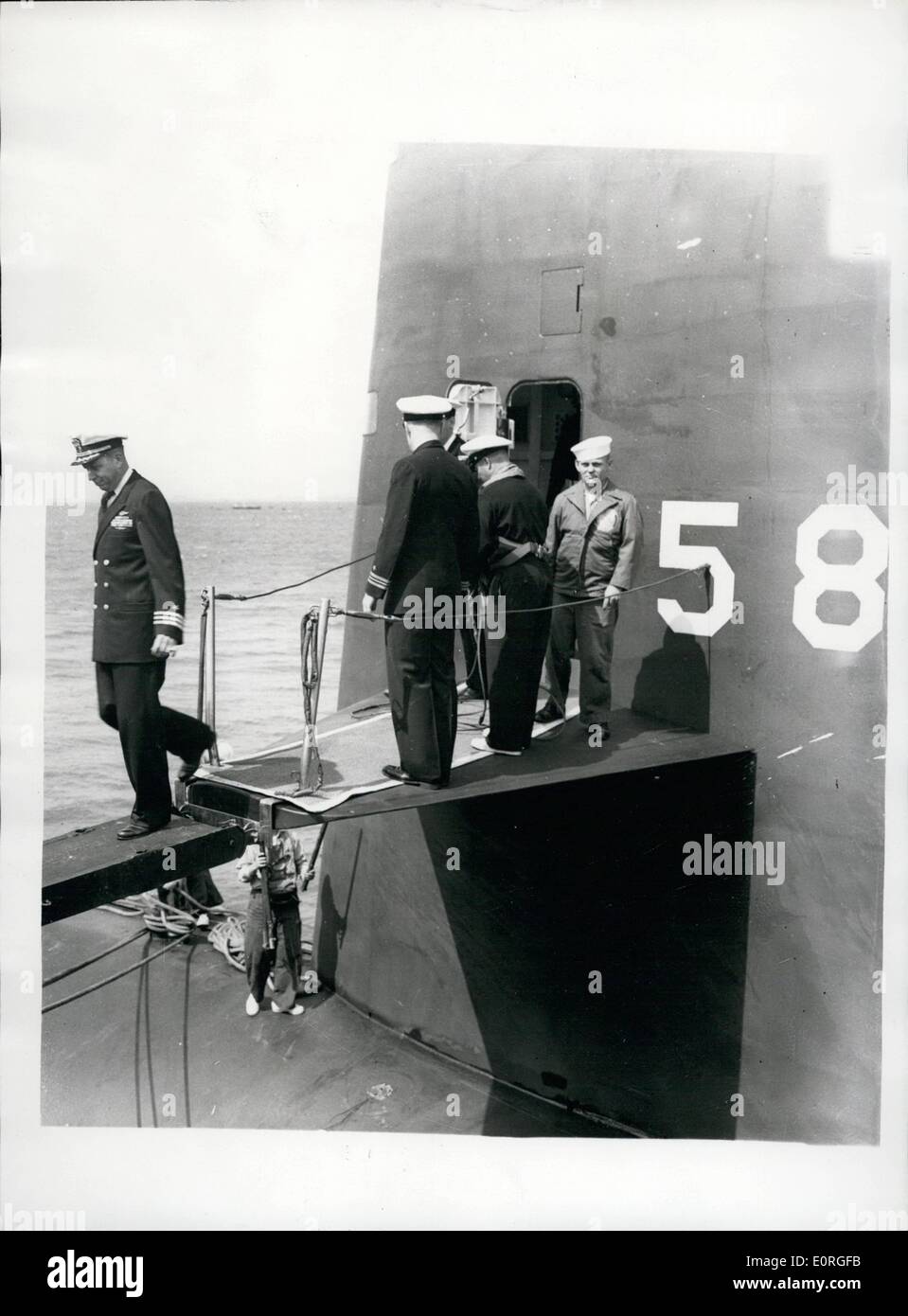 American atomic submarine 9 skipjack arrives portland a a hi-res stock ...