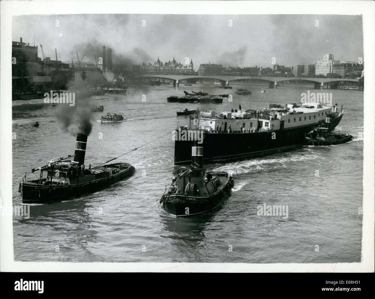 Jul. 07, 1959 - H.M.S. President goes for a refit. Famous London ...