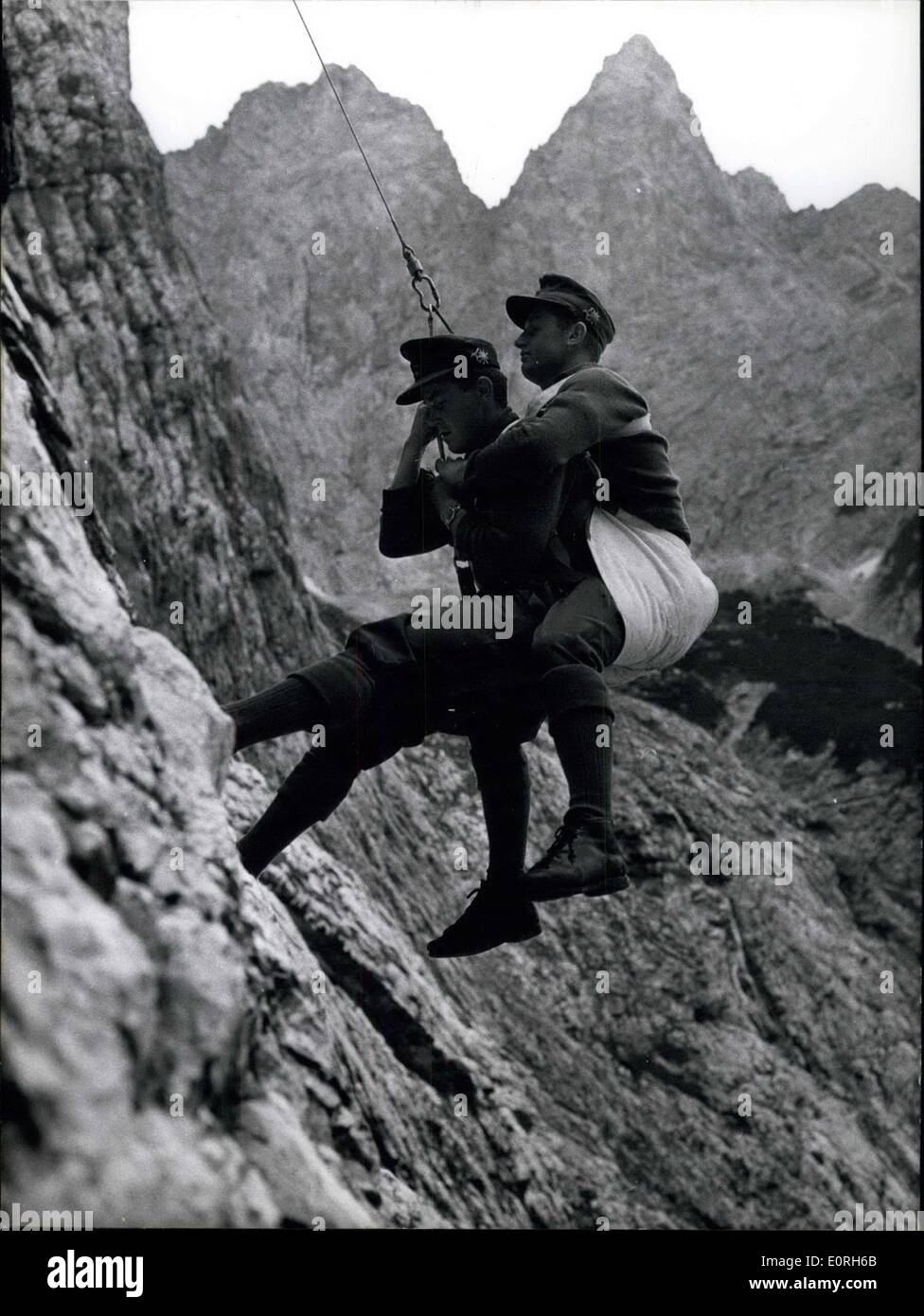 Army picture hi-res stock photography and images - Alamy