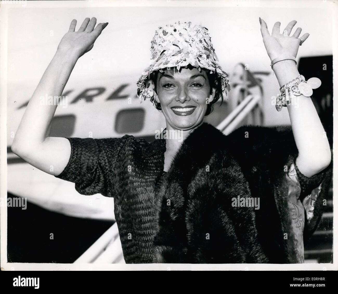 Sep. 09, 1959 - Jane Russell Arrives In London. To Appear In TV Show ...