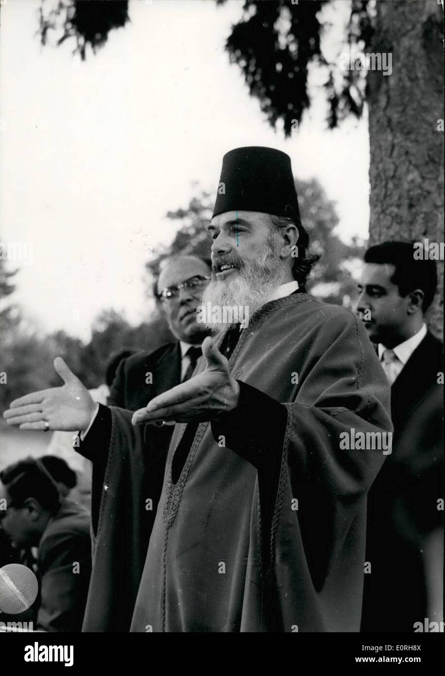 John f kennedy at press conference hi-res stock photography and images ...