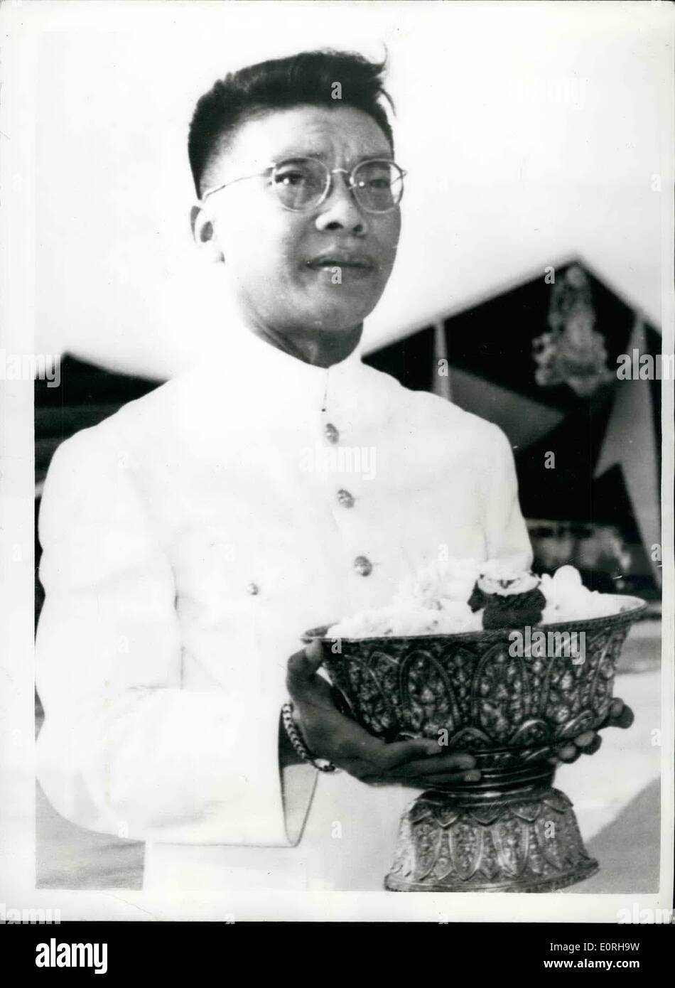 King norodom suramarit hi-res stock photography and images - Alamy