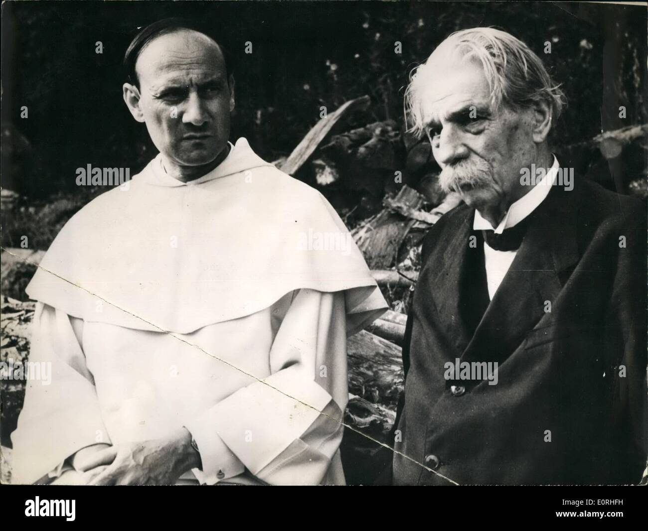 Sep. 09, 1959 - Two 'Peace Champions' meet. Rev. Pire , the famous ...