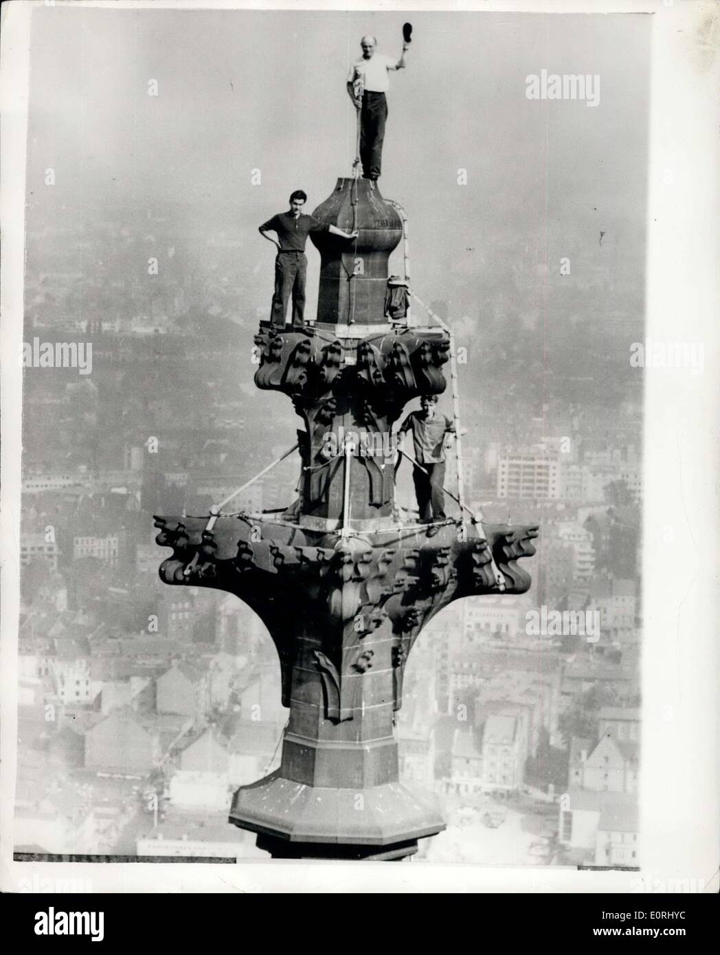 Lightning conductor hi-res stock photography and images - Alamy