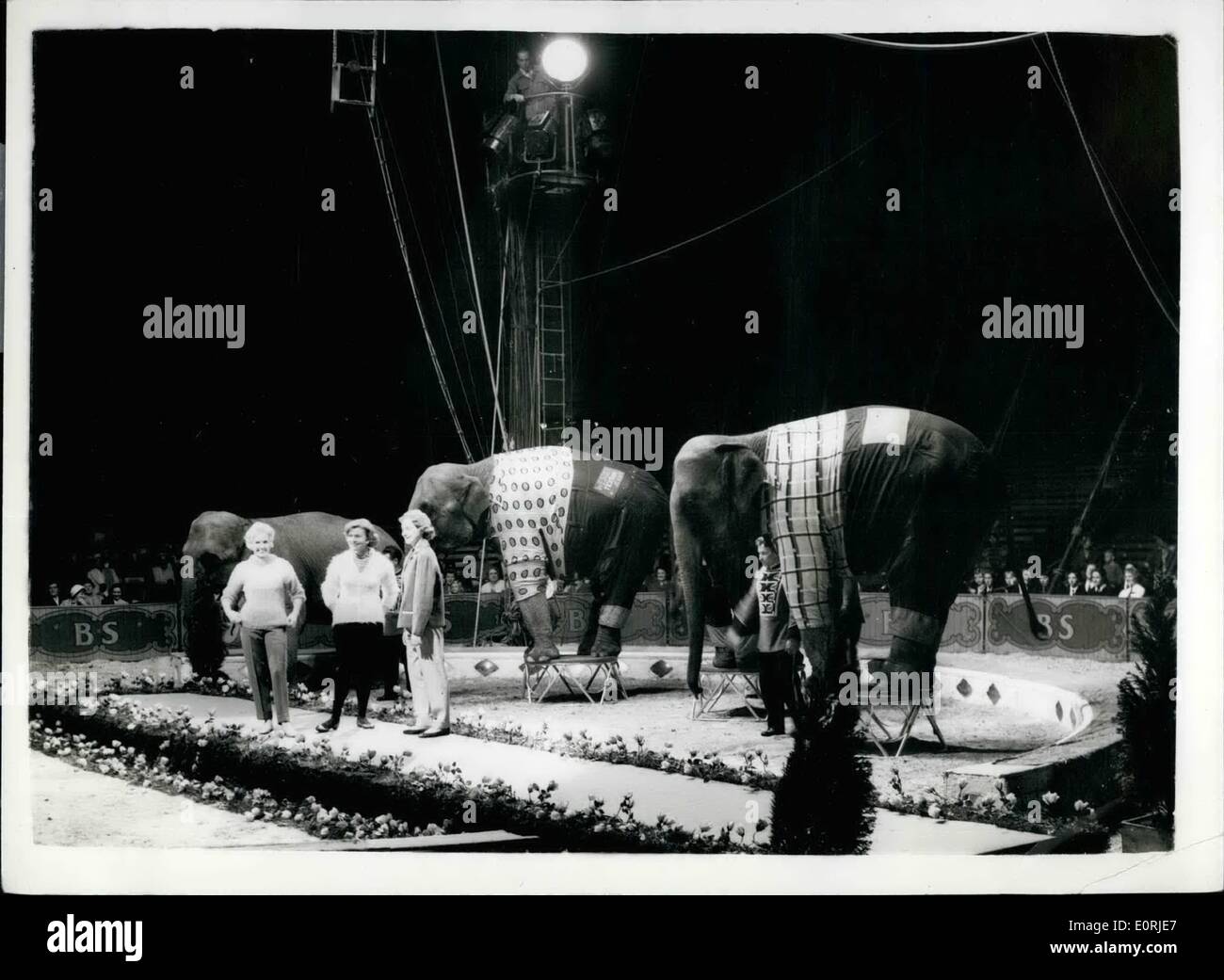 Chiesmans of lewisham hi-res stock photography and images - Alamy