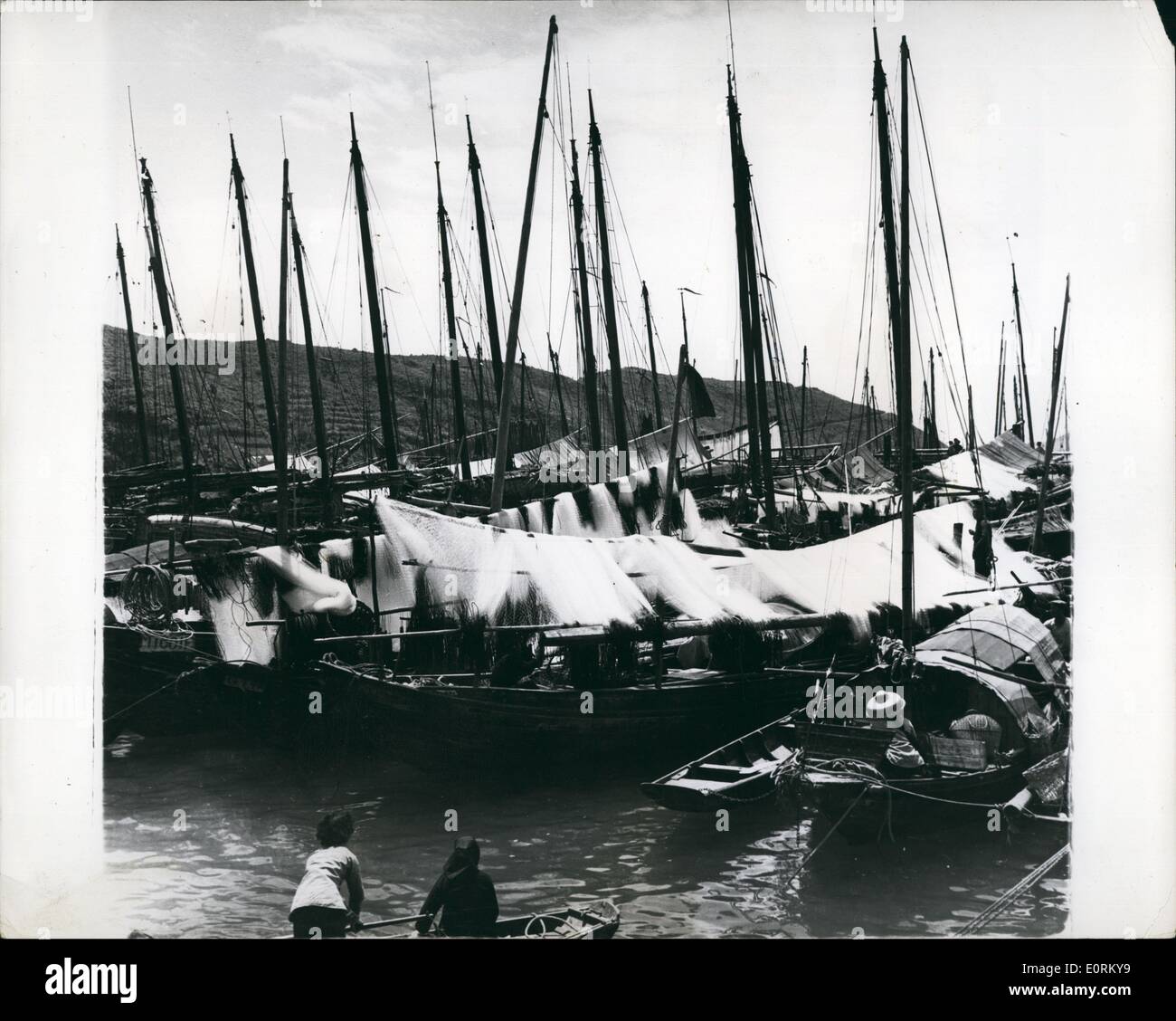 Ong kong bursting point hi-res stock photography and images - Alamy