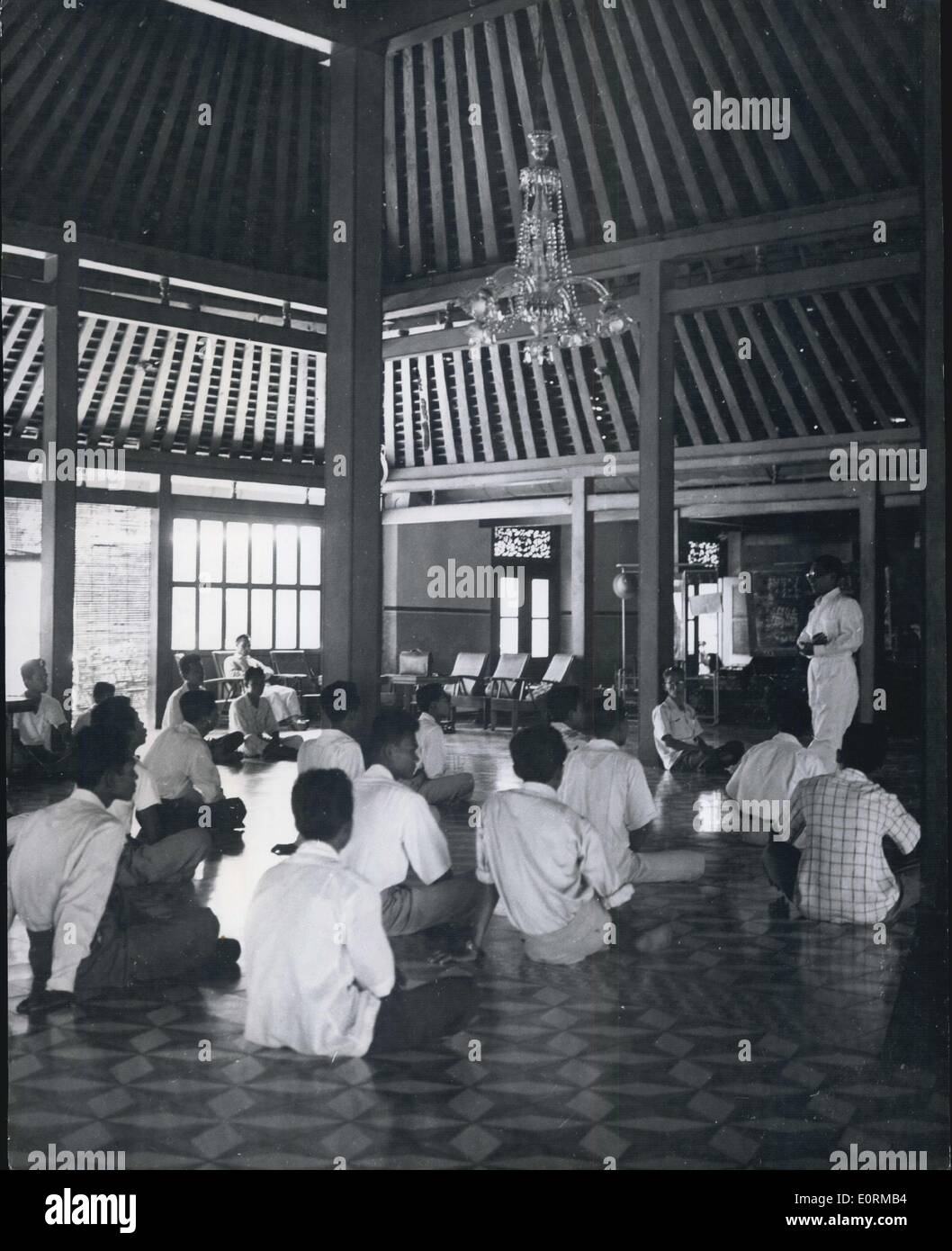 Jan 1, 1960 - Javanese Prince Runs Royal Dancing School: Prince Sorjo ...