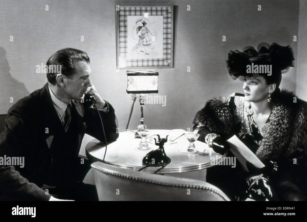 GARY COOPER PORTRAIT IN CLOAK AND DAGGER (1946) GARY COOPER; LILLI ...