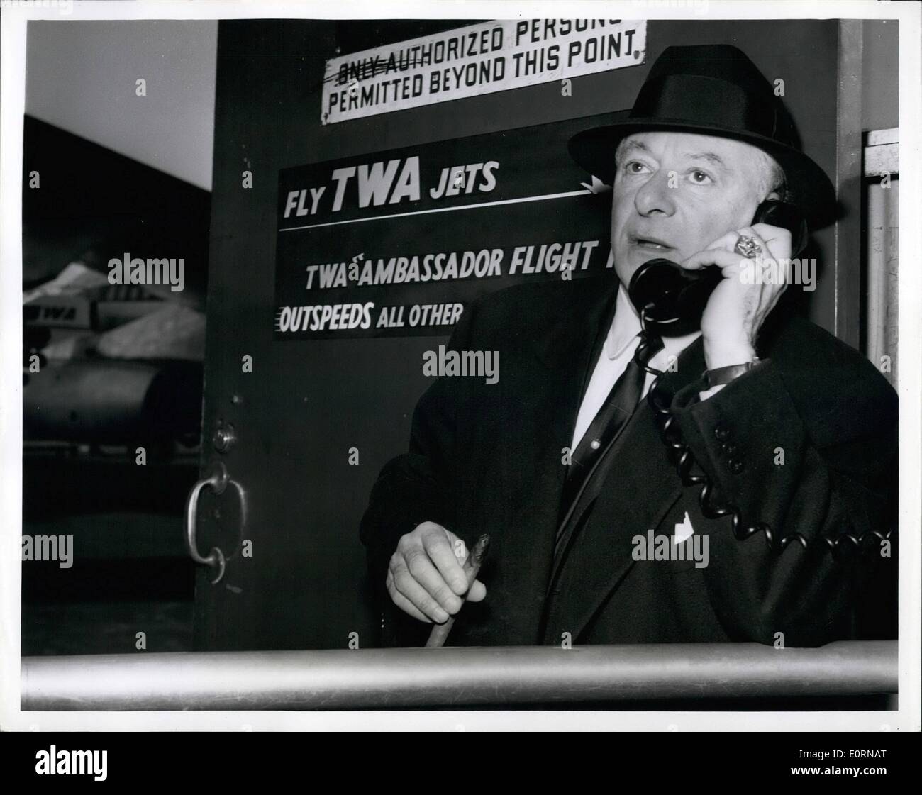 Mar. 03, 1960 - N.Y. International Airport, March, 1960 -- Toast master ...
