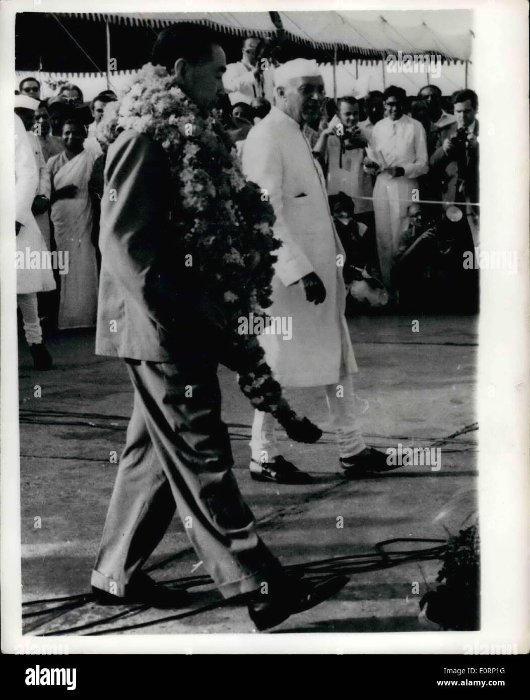 Apr. 04, 1960 - Chou Enlai arrives in Delhi. The communist Chinese ...