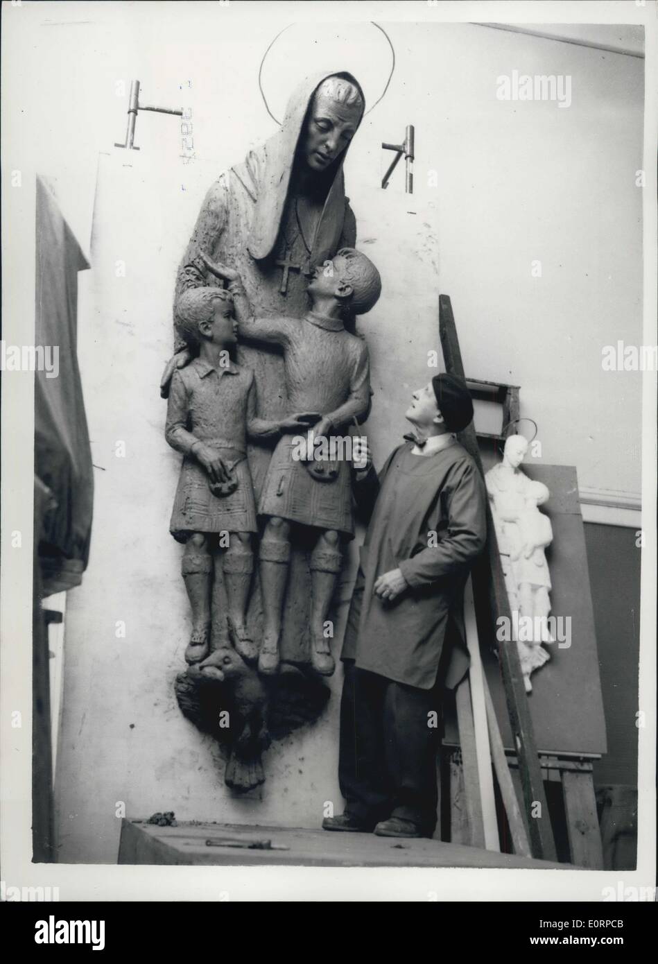 Dr arthur fleischmann sculpture hi-res stock photography and images - Alamy