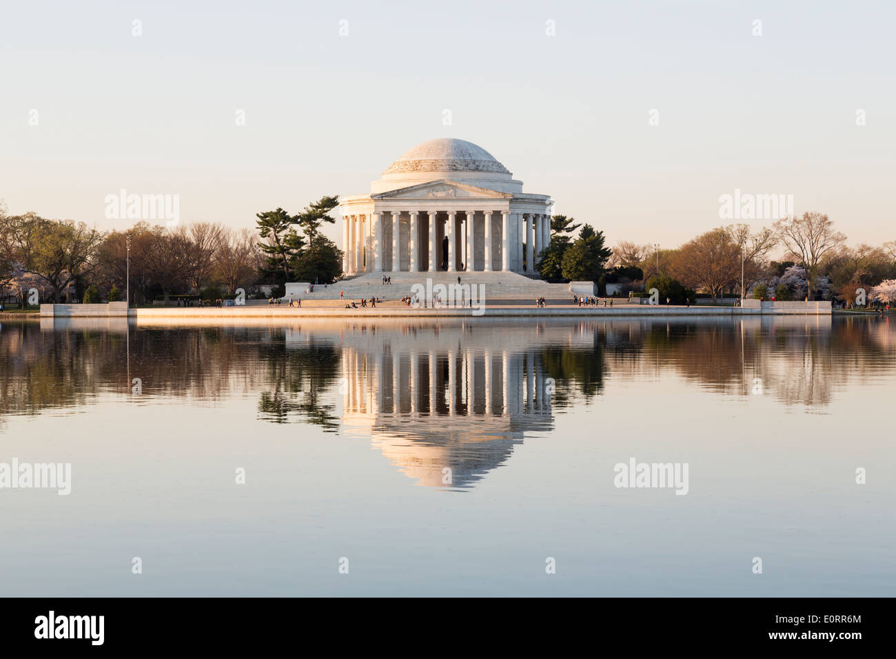 Jefferson Memorial and Tidal Basin, Washington DC, USA at dawn Stock ...