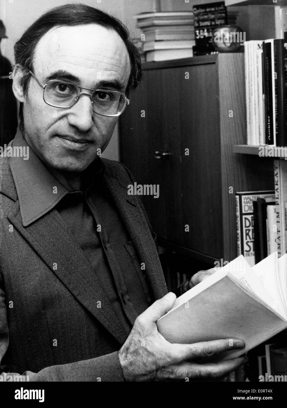 Nicolas gessner hi-res stock photography and images - Alamy